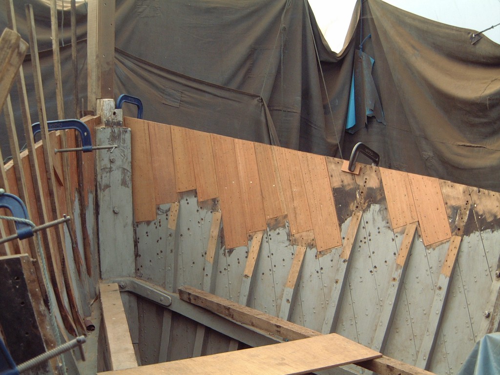 Wooden boat repair: Double diagonal hull planks I