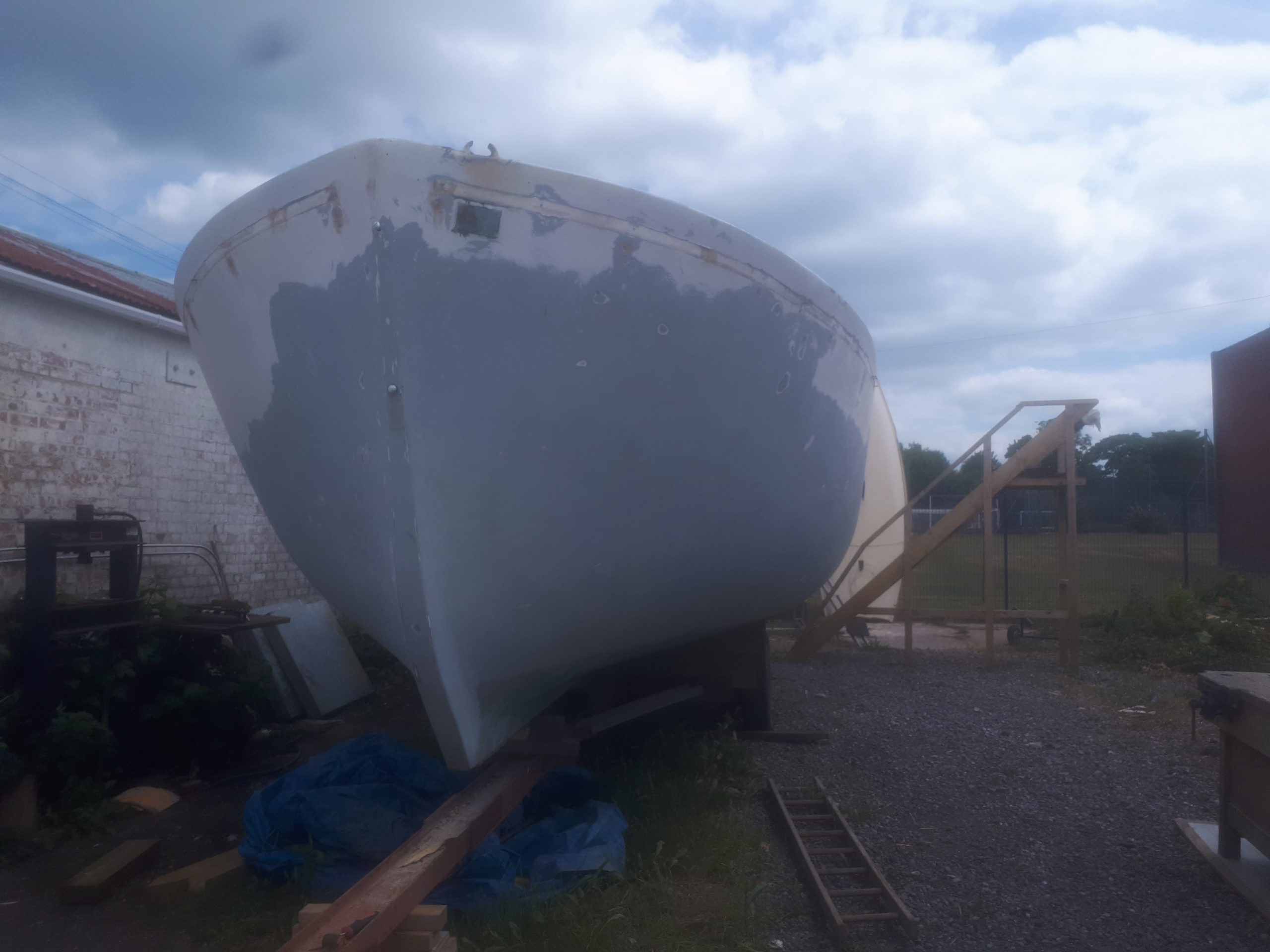 Life After Pi lifeboat refit - Epoxycraft