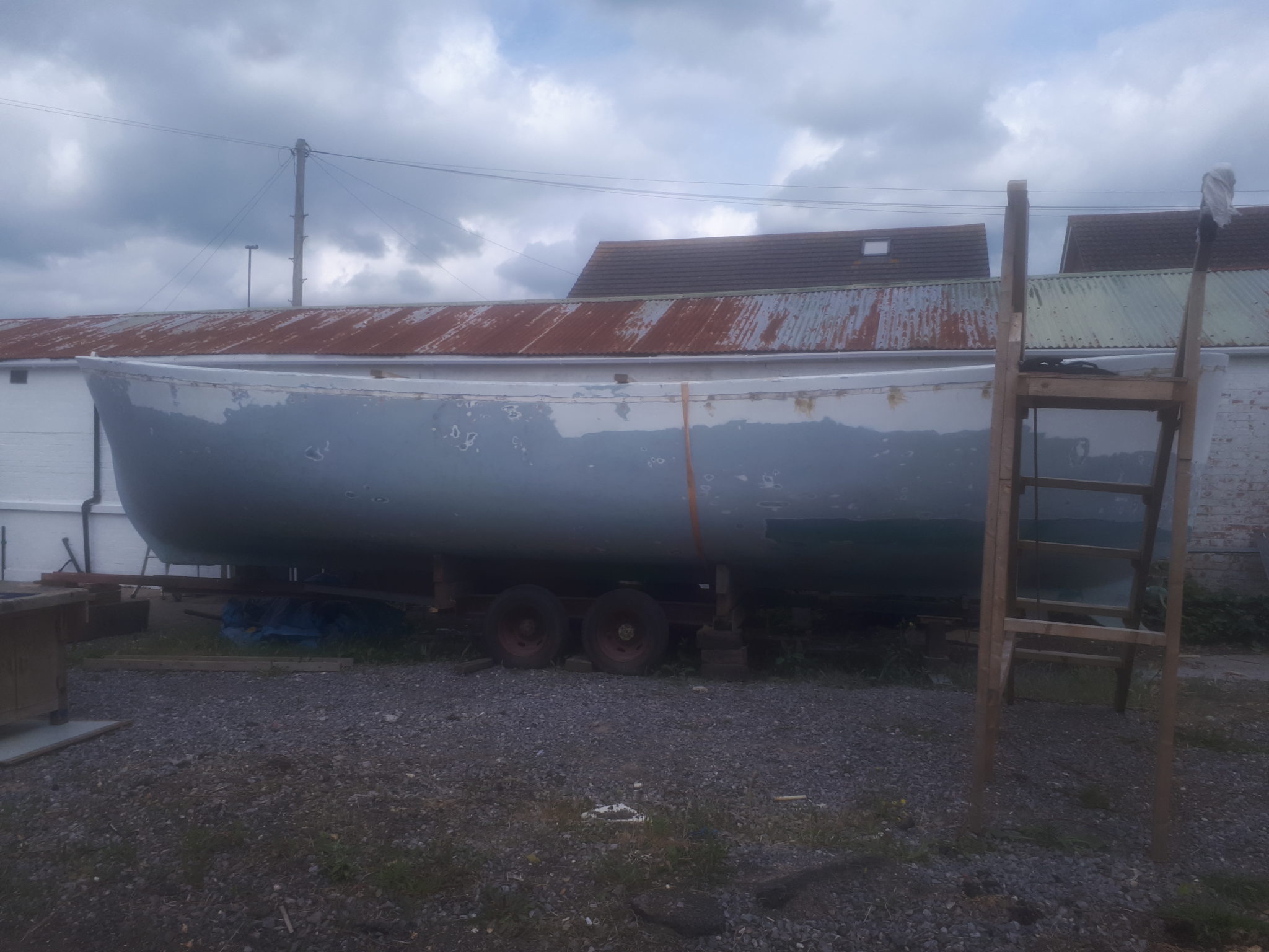 Life After Pi lifeboat refit - Epoxycraft